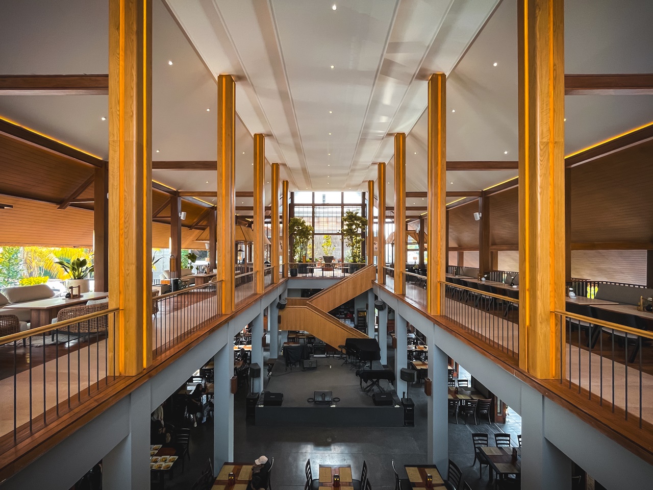 Atmospheric Delights at 2F Coffee Bandung | What's New Indonesia